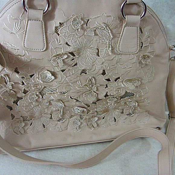 Big Buddha | Bags | Big Buddha Satchel Tote Bag Cutout Cream Large ...